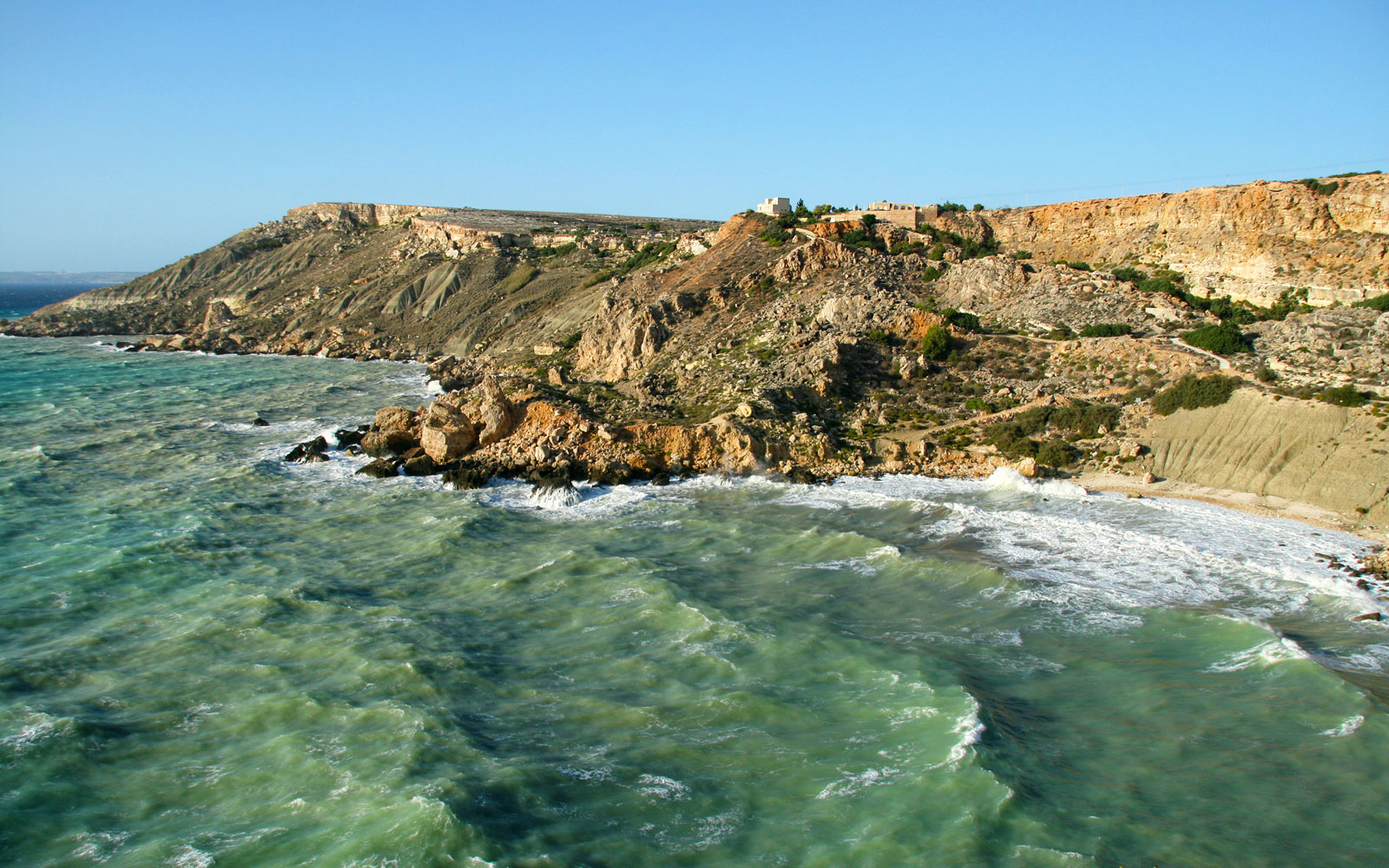 Fomm ir-Rih Beach / Malta // World Beach Guide