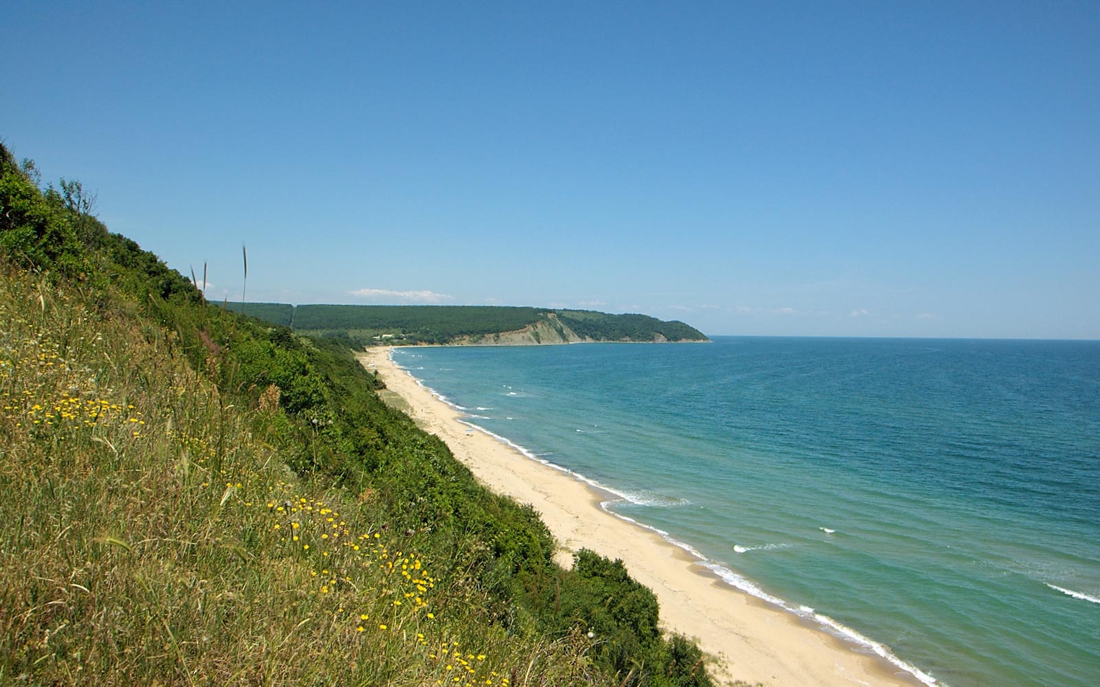Irakli Beach / Bulgaria // World Beach Guide