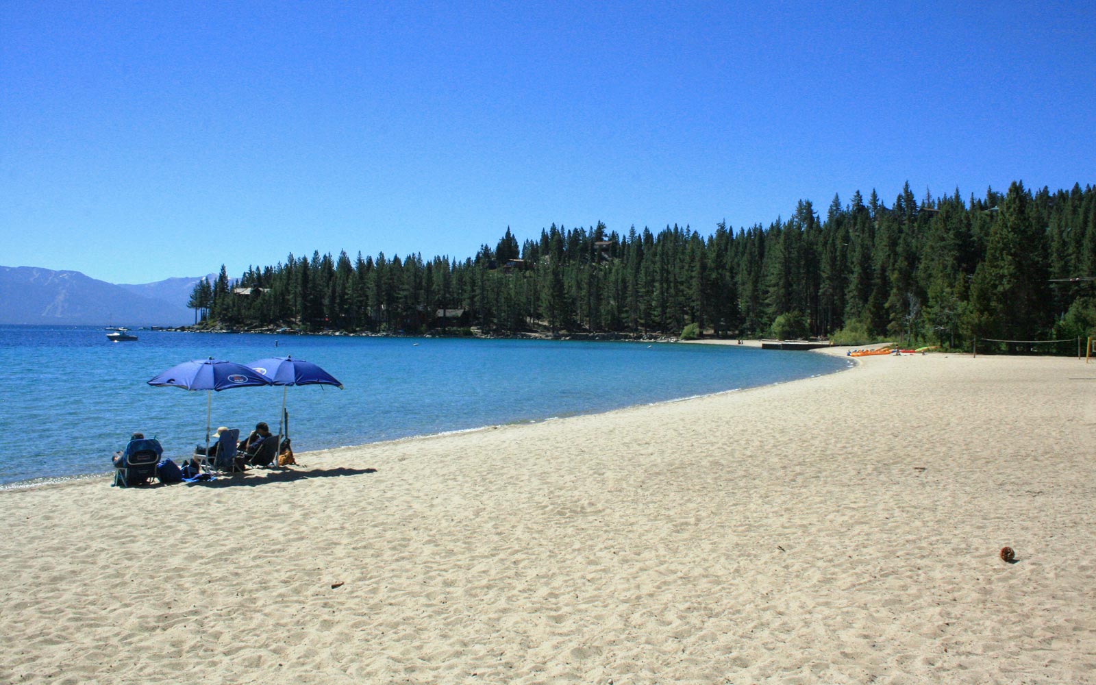 Meeks Bay / Lake Tahoe / California // World Beach Guide