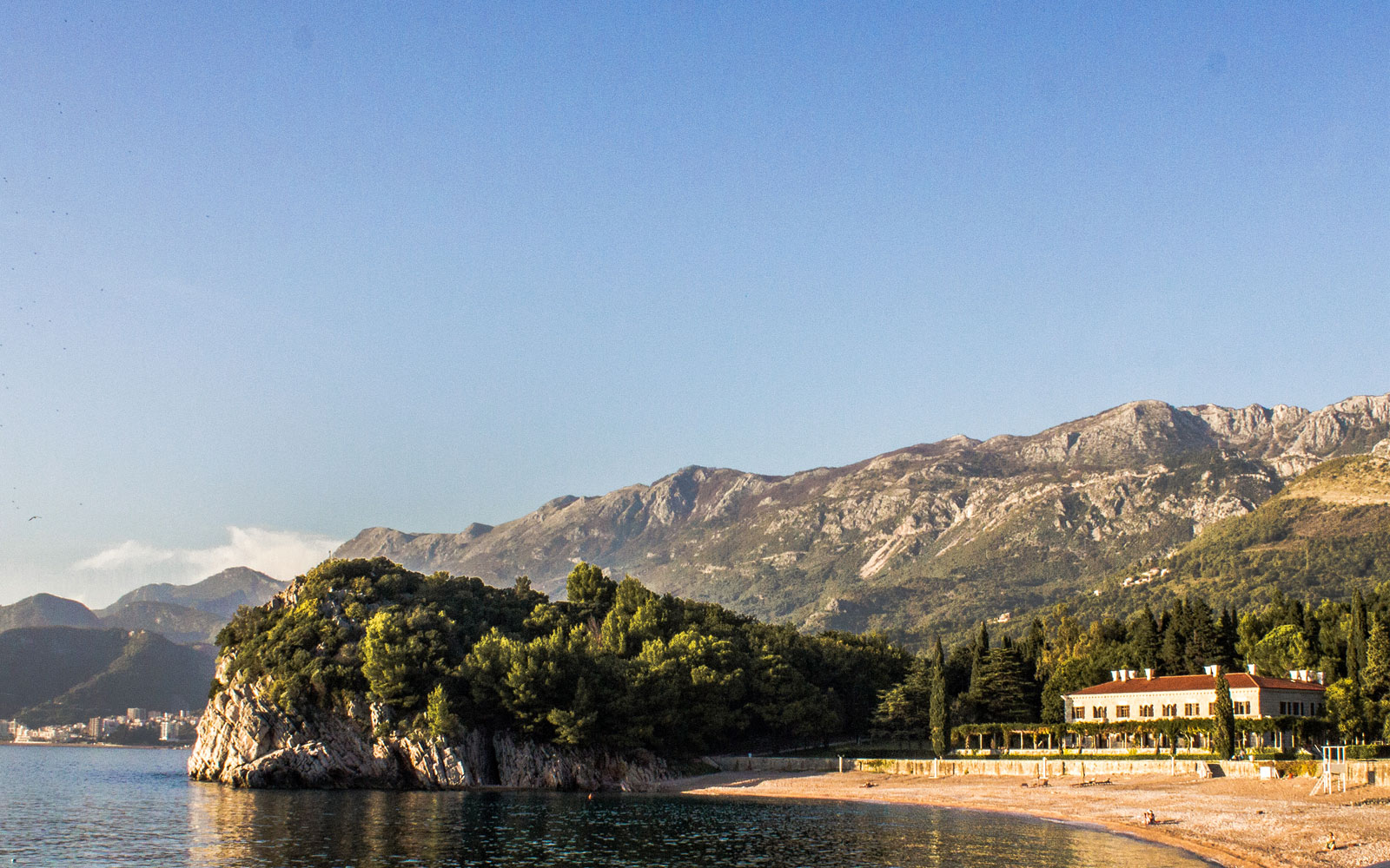 Milocer Beach / Budva Riviera / Montenegro // World Beach Guide