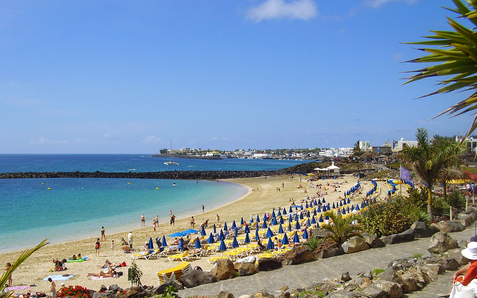 Playa Dorada / Lanzarote / Canary Islands // World Beach Guide