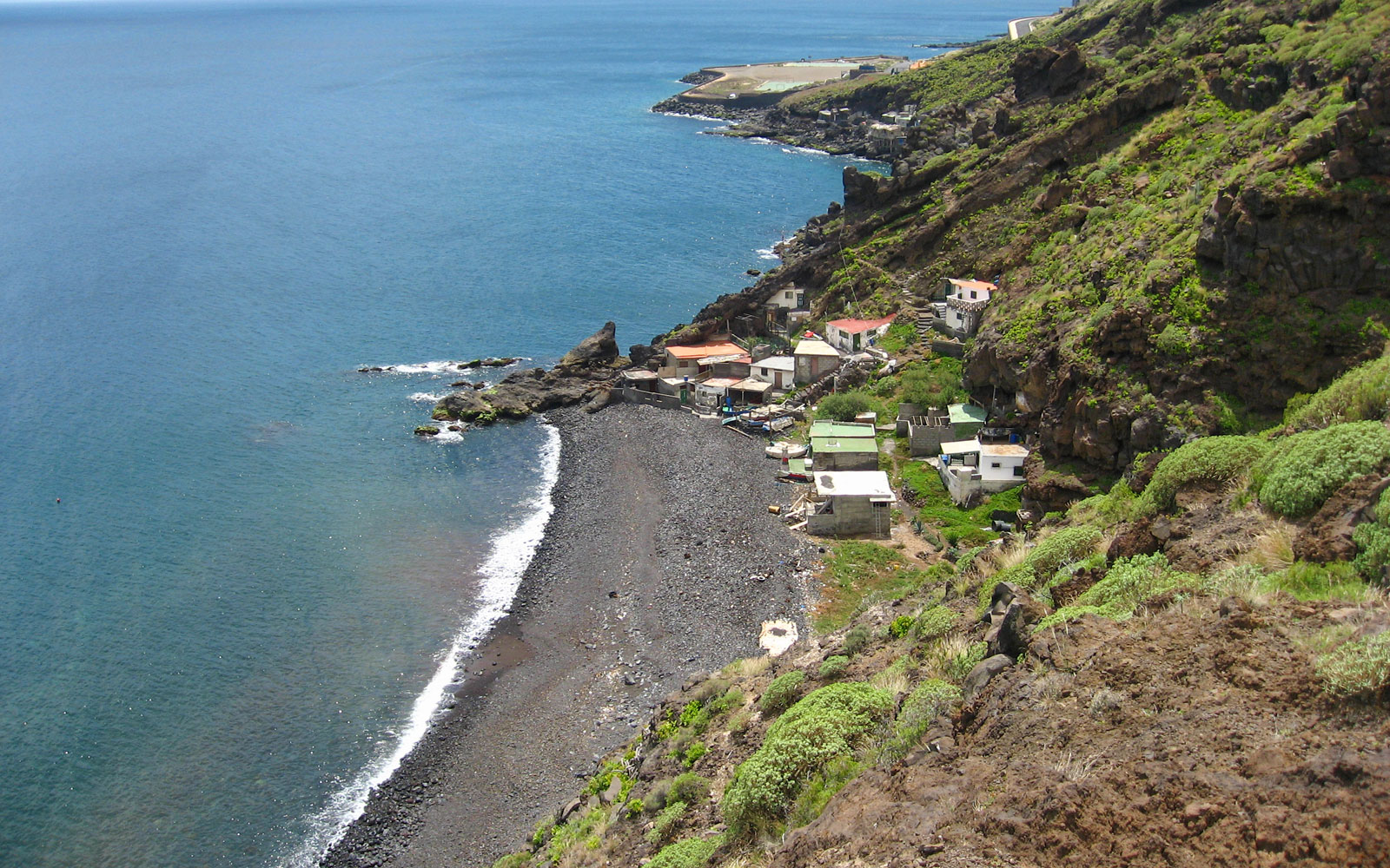 Playa del Muerto / Tenerife / Canary Islands // World Beach Guide