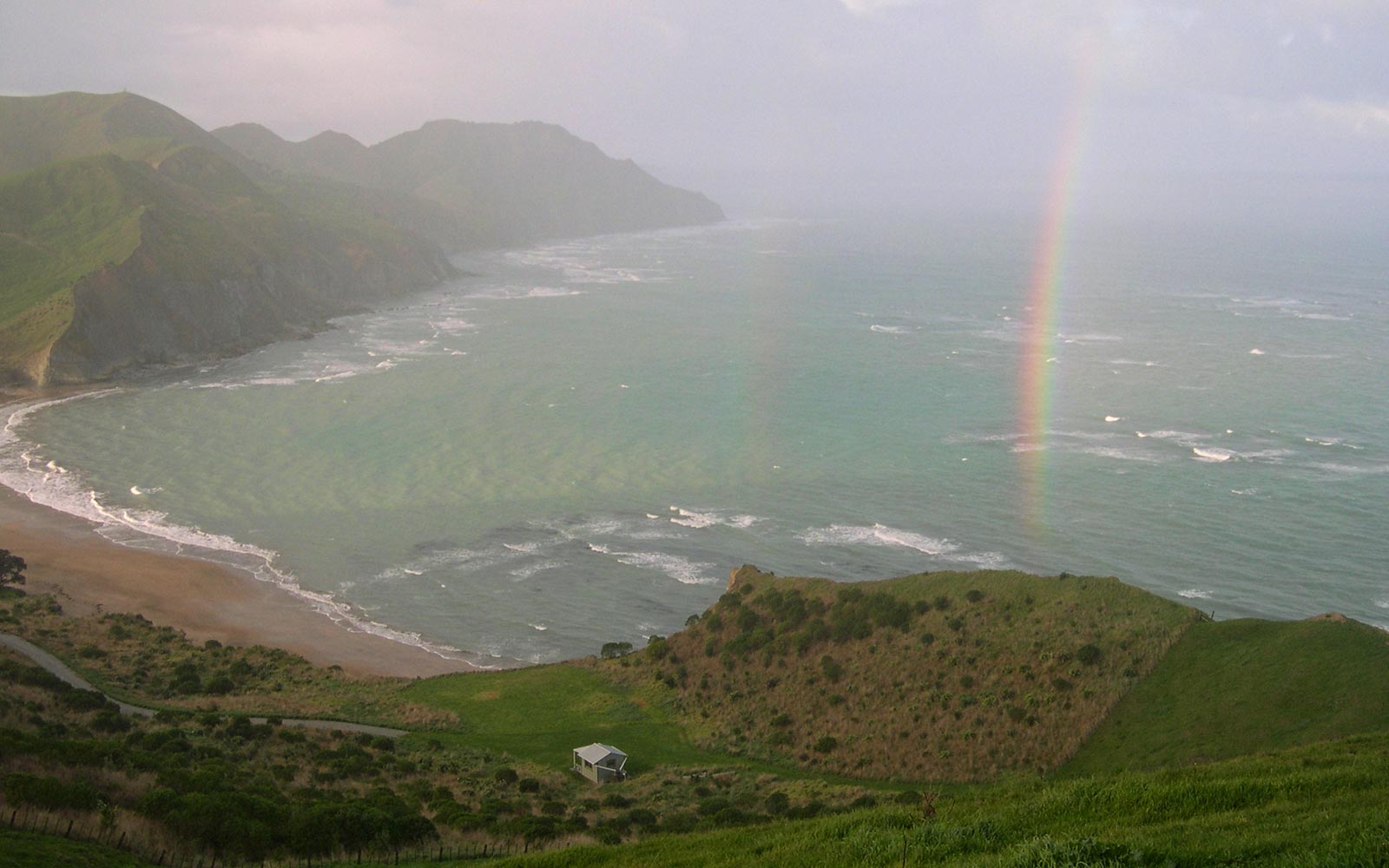 Waihi Beach / North Island / New Zealand // World Beach Guide